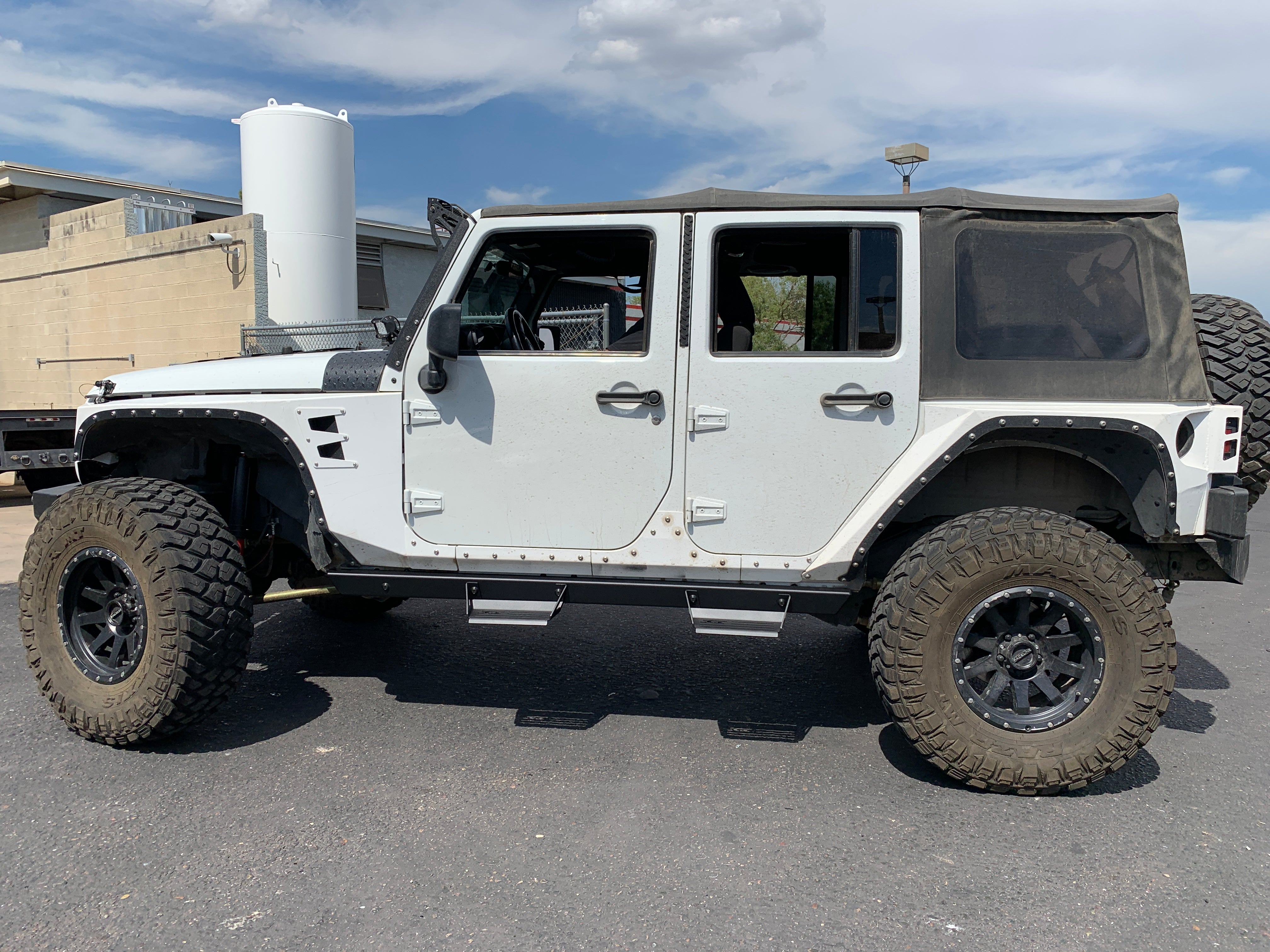 ICI Side Steps; 840121412906; 2018 - 2021 Jeep JL; Alumilite Series; a ...